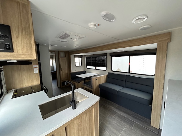 Roulotte Heartland Prowler Lynx 3209BH 2025 - Escale VR