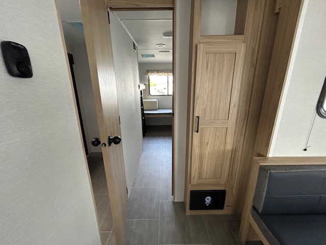 Roulotte Heartland Prowler Lynx 3209BH 2025 - Escale VR